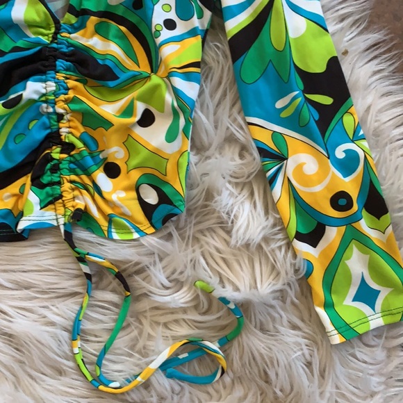 Zara | Tops | Zara Green Yellow 7s Crop Top Xs Nwt | Poshmark